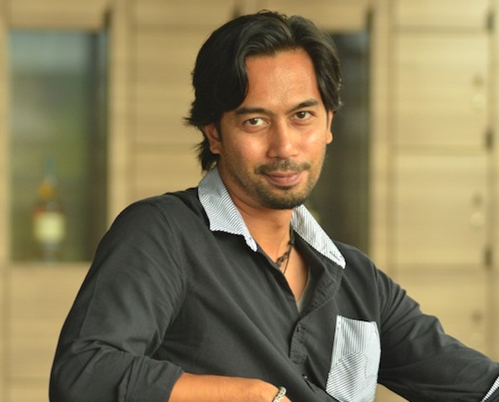 Wan Raja Anti Sosial, Terkejut Dikatakan Kaki Perempuan