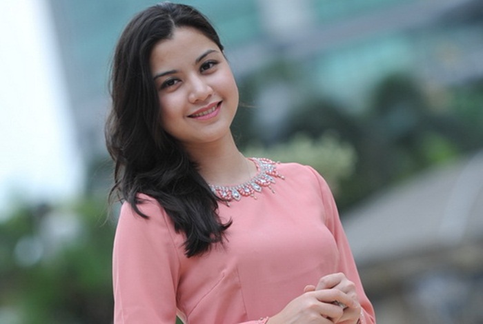 Lisa Surihani Tampil Beri Penjelasan Isu Guna Nama Lariskan Produk