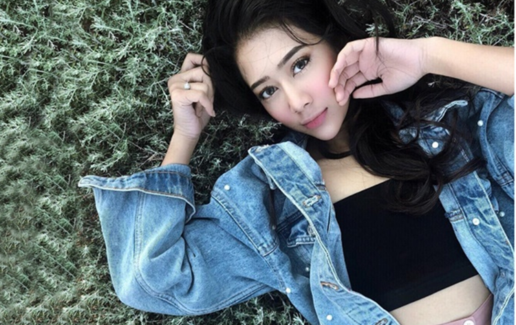 Fatin Afeefa Makin Seksi Selepas Bergelar Janda? Fatin Afeefa Makin Seksi Selepas Bergelar Janda?