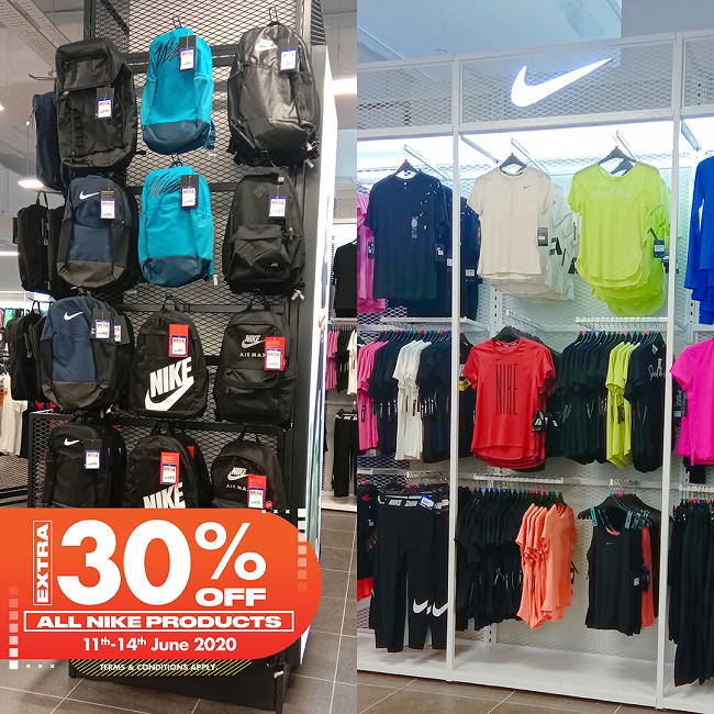 Dia Buat Lagi, Sports Direct Kasi Diskaun Kaw-kaw Untuk Jenama NIKE!