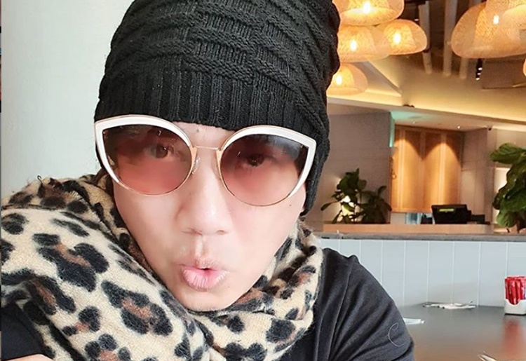 Azwan Ali Tak Mahu Berubah, Tak Akan Berhenti Mencarut Azwan Ali Tak Mahu Berubah, Tak Akan Berhenti Mencarut