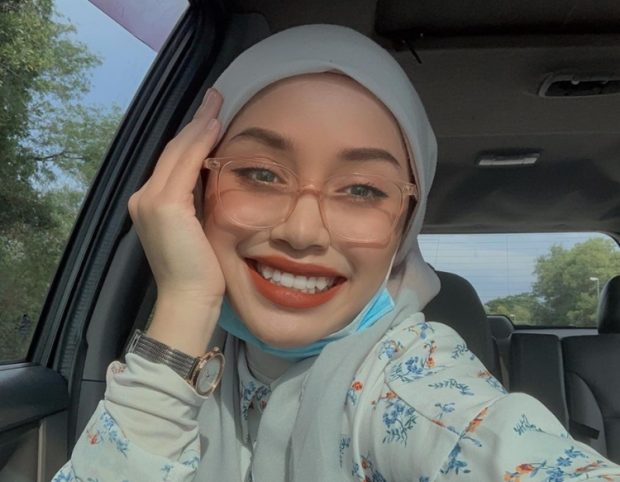 "Ada Yang Tersilap Ingatkan Saya Angelina Jolie" - Bunga Is Me