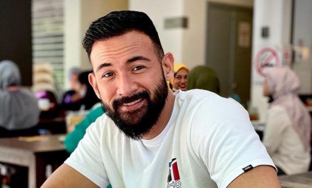 Sharnaaz Ahmad Bengang Dengan Iman Troye