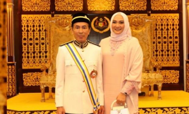 Amy Search Terima Gelaran Datuk