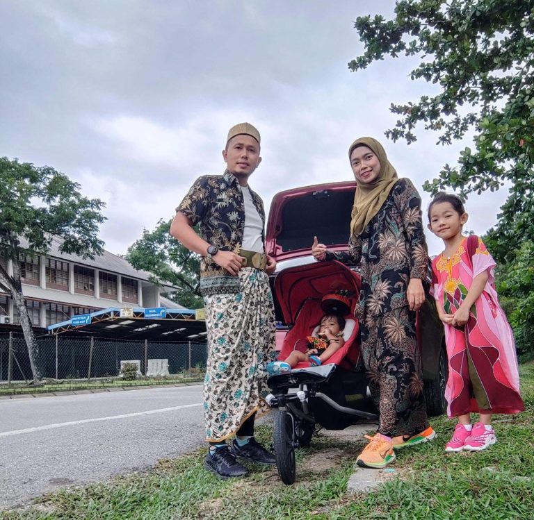 Throwback Tapi Still Trendy, Unity Fun Walk Baju Tradisional Jadi ...