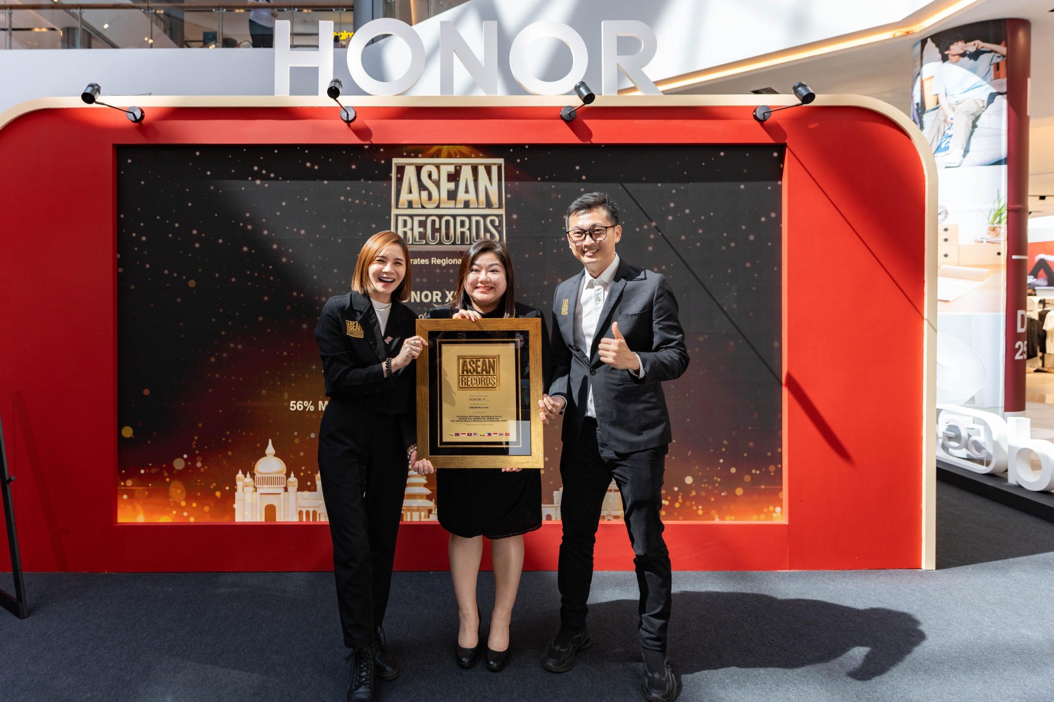 Siri HONOR X9 Diiktiraf Sebagai ‘Siri Telefon Pintar Kelas Pertengahan ...