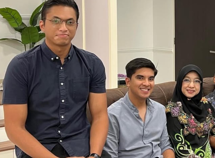 “Semua Bertenang, Tolong Jangan Serang Mama” - Abang Syed Saddiq